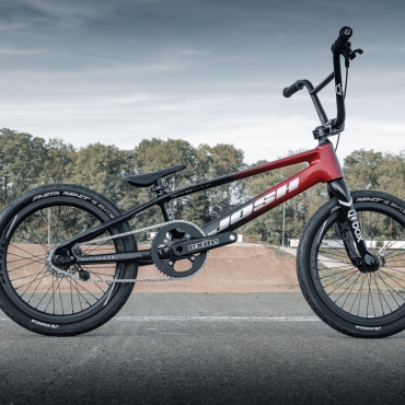 JOSH ULTIMATE Carbon Frame